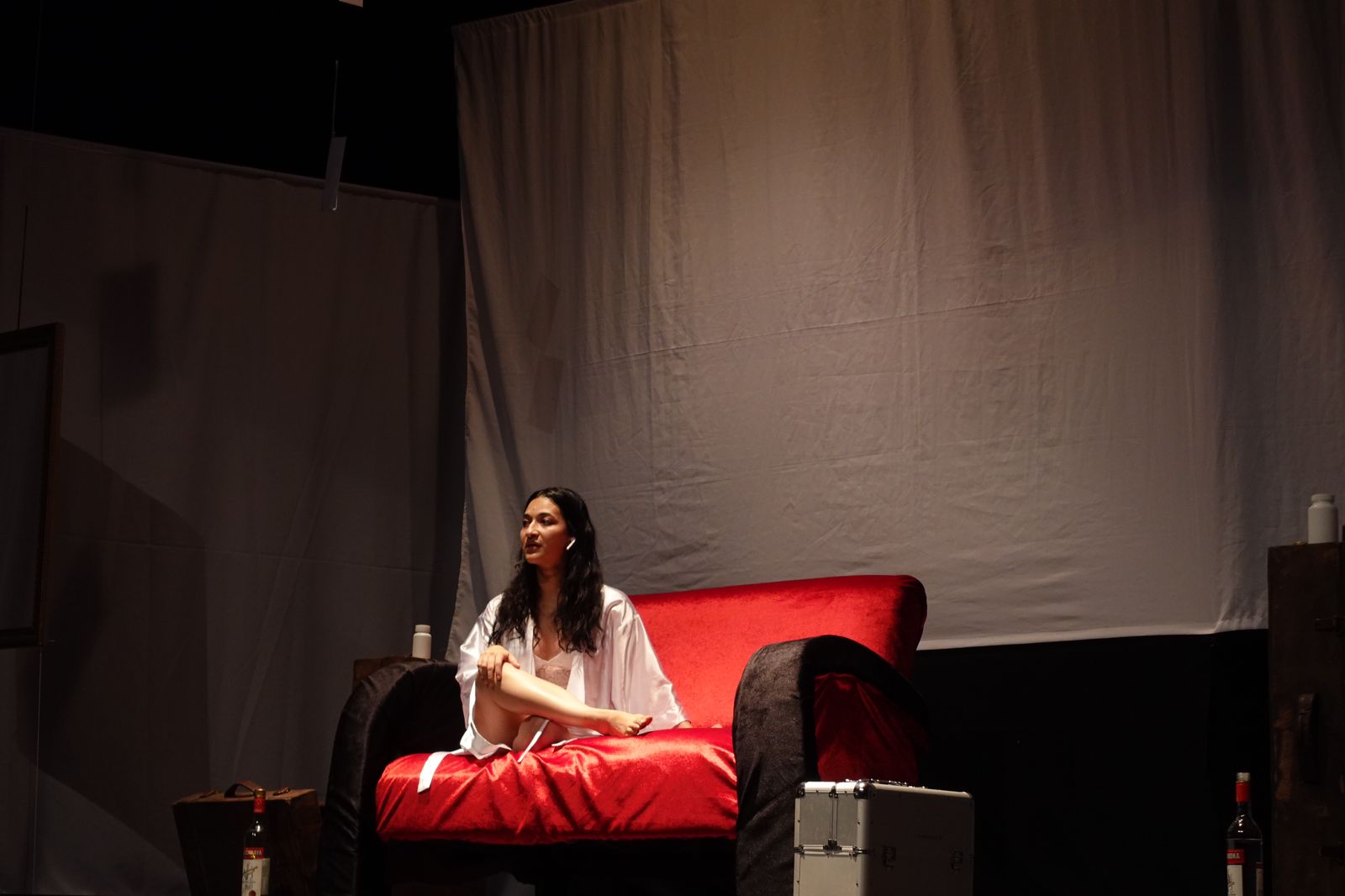 Teatro Utopía presenta el monólogo La Voz Humana – Teleradio America ...