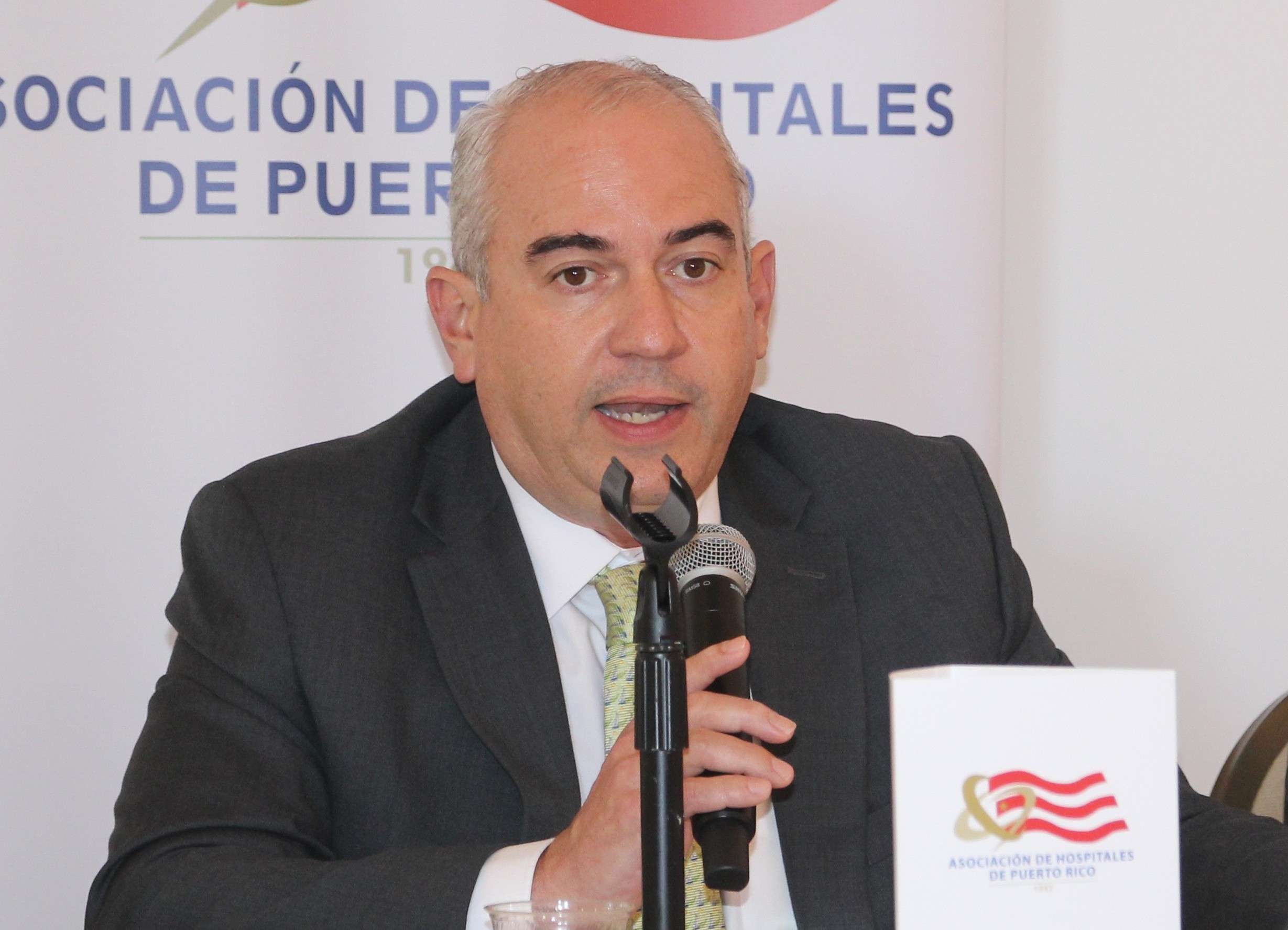 Posibles reducciones al programa Medicaid en el Congreso impactarían a ...