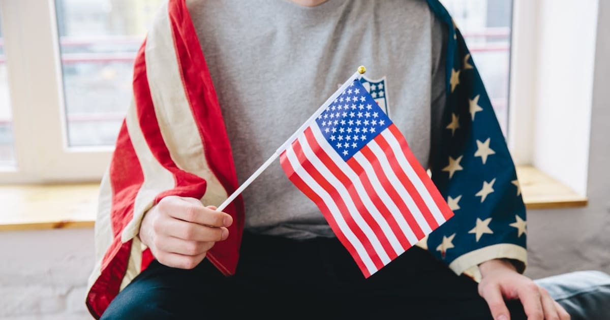 Estados Unidos revoca la ciudadanía a un residente de Florida por ...